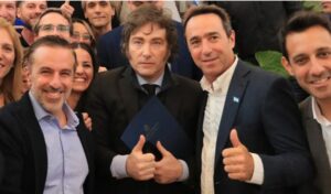 Insólito: El gobierno eximió del impuesto al cheque a Galperín y las ...